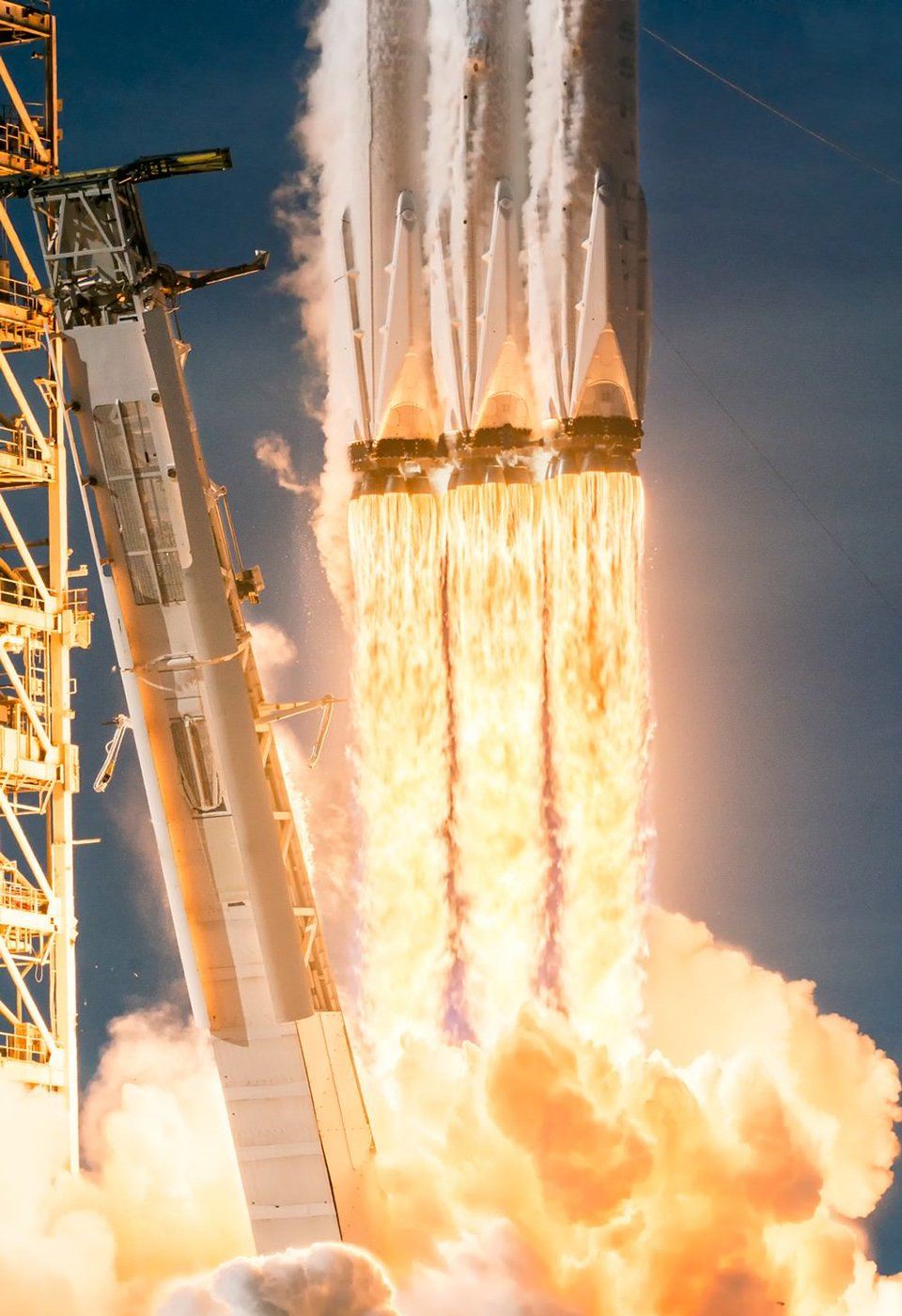 Self Landing Rocket Boosters Glimpse By Gray® 